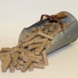 Cattle Feeds, cattle minerals and cattle cubes :: Ark Country Store